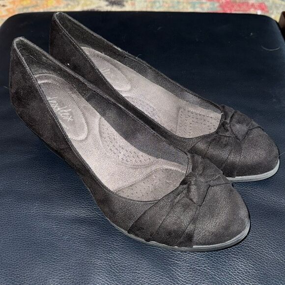 dexflex comfort | Shoes | Dexflex Comfort Wedge Heels Faux Suede Twist ...